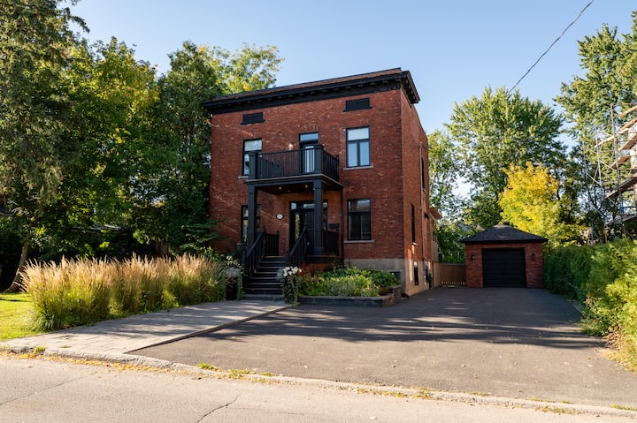 Historical Home - Near Montreal - Montreal