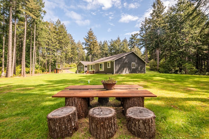 Luxury Living @ Bandon Dunes | 3 Min To Golf - Bandon, OR