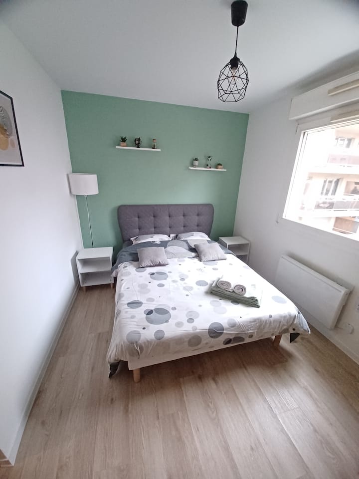 Appartement 2 Personnes Lyon Sans Souci - Lyon