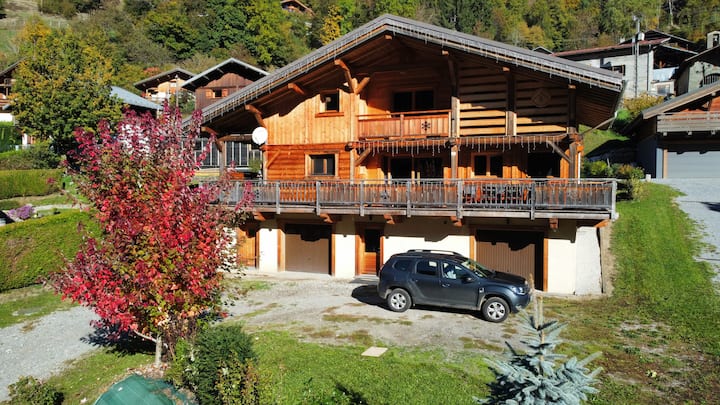 Chalet 8 Personnes - Le Nid D'aigle - Savoie