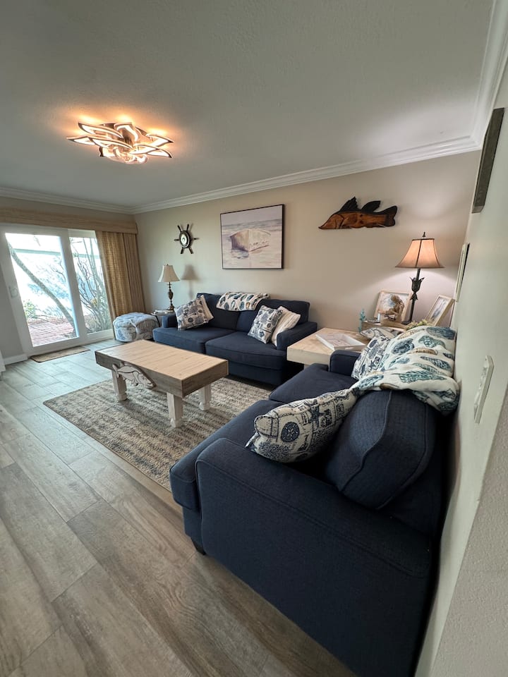 Water Front Condo - Bradenton, FL