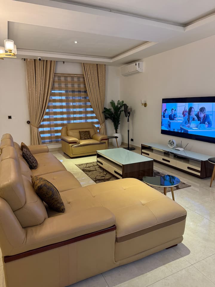 Precious Pavilion - Premium 4bedroom Apartment - Abuja