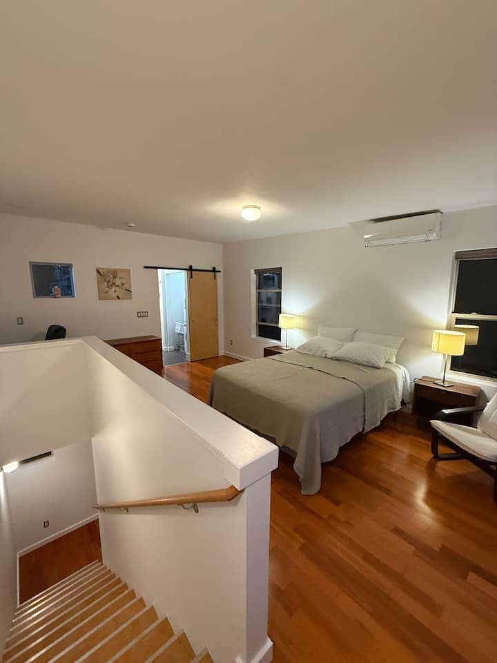 Furnished Monthly Rental Near Addidas - Portland, OR