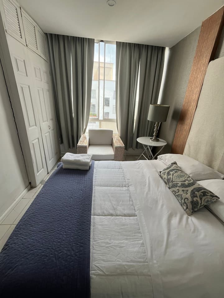 Cozy Good Location Apt 2 Rooms - Manizales