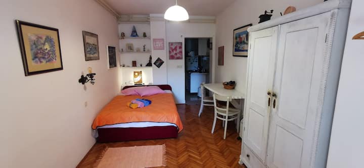 Artsy Lounge Apartment - Pula