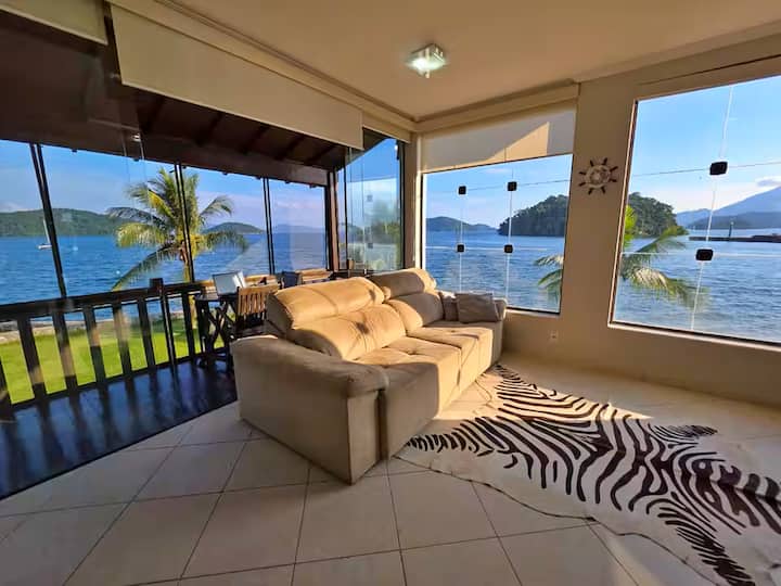 Vista-mar C/ Ar Condicionado E Canal Navegável - Angra dos Reis