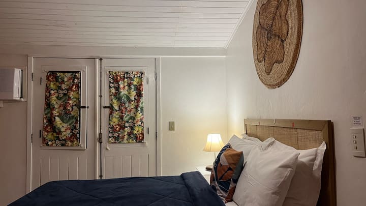 Suíte Vista Mar Com Varanda |  Duplo - Ilha Grande