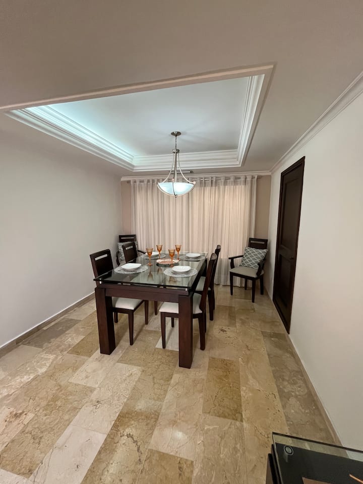 Casa Barranquilla Amplia Frente Mall Plaza - Barranquilla