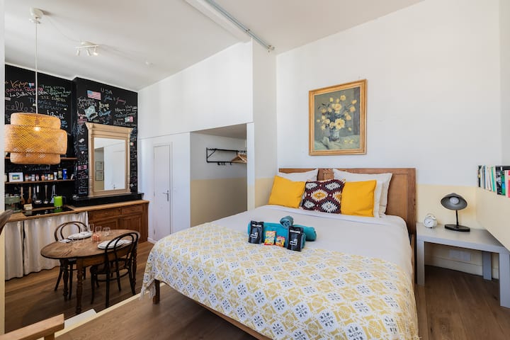Studio De Charme Près Grand-place & Ue | Lumineux - Schaerbeek
