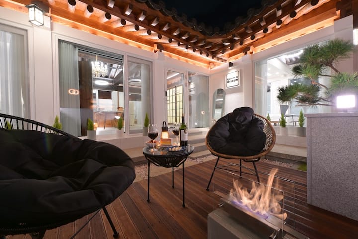 [Hwanglidan Location] 2b2b, Private Hanok, Parking - South Korea