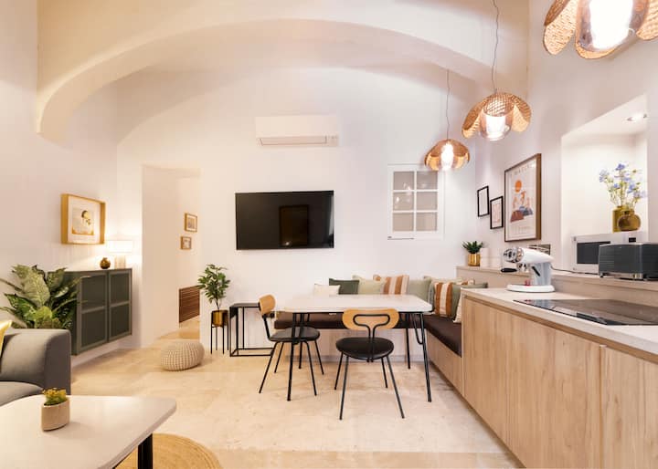 Stylish & Traditional 1 Bedroom Apartment Ddem1-1 - Valletta