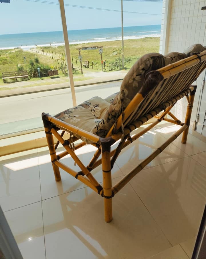 Studio Com Vista Para O Mar Churrasqueira E Ar. - Paranaguá