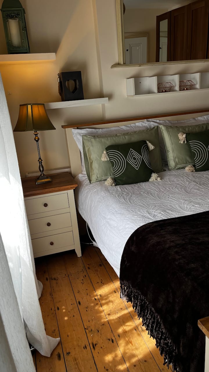 Double Room In A Shared House - Cork