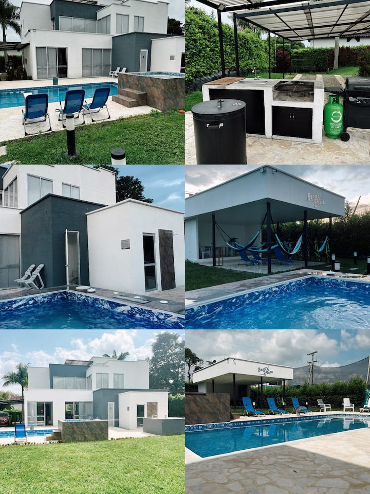 Disfruta De Hermosa Casa Campestre En Armenia - Armenia, Colombia