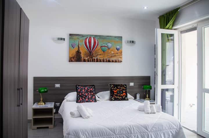 Stanza Verde Con Terrazzino - Brindisi