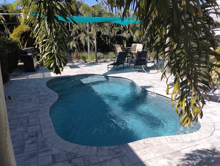 Bonita Beach Beauty - Bonita Springs, FL