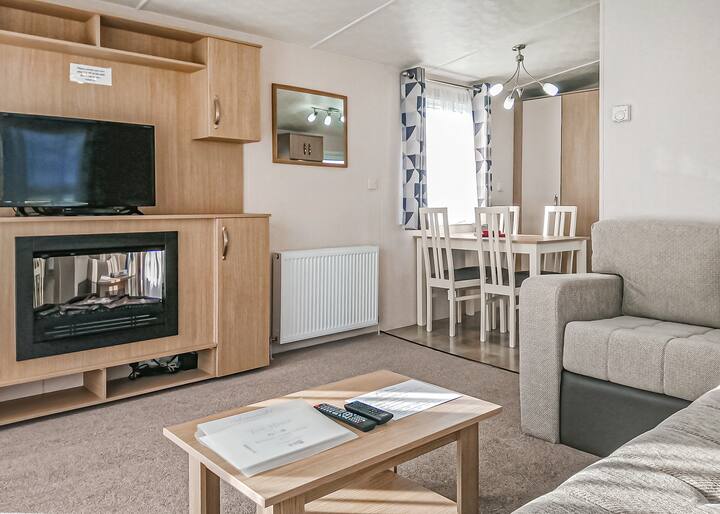 York Standard Caravan - Thirsk