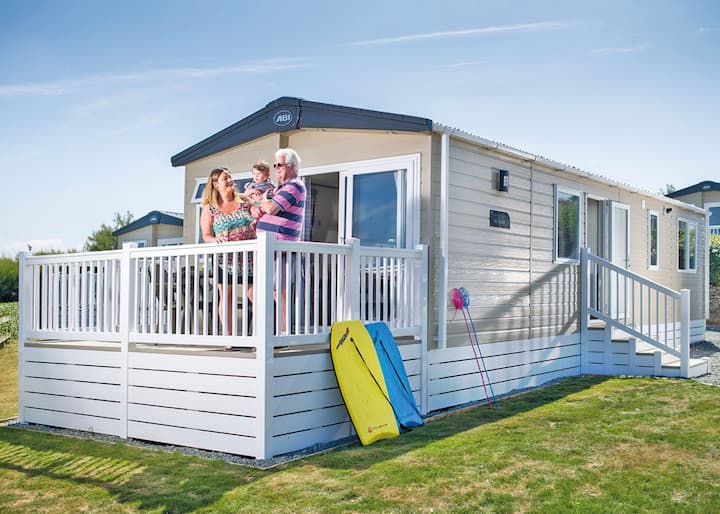Stylish Comfort 2 - Holywell Bay