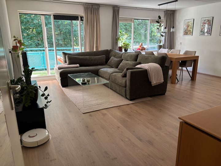 Spacious 2-bedroom Appartement With Free Parking - Amsterdam