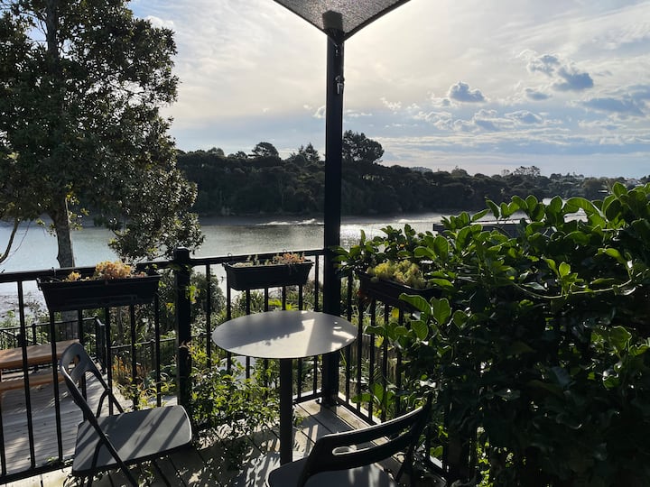 Rewarewa Retreat - Water Views And Sunsets - Raglan