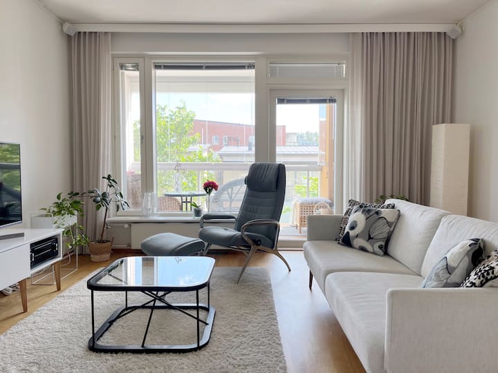Modern Home With Balcony - Helsinki