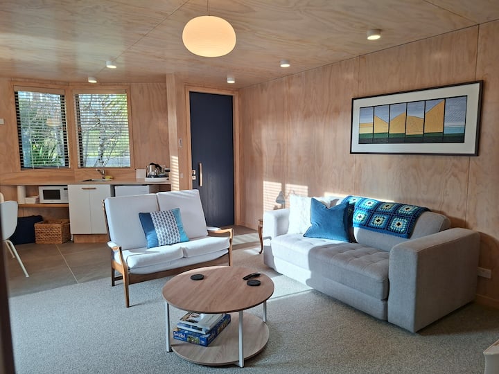 Urban Nature Guest Suite - Queenstown