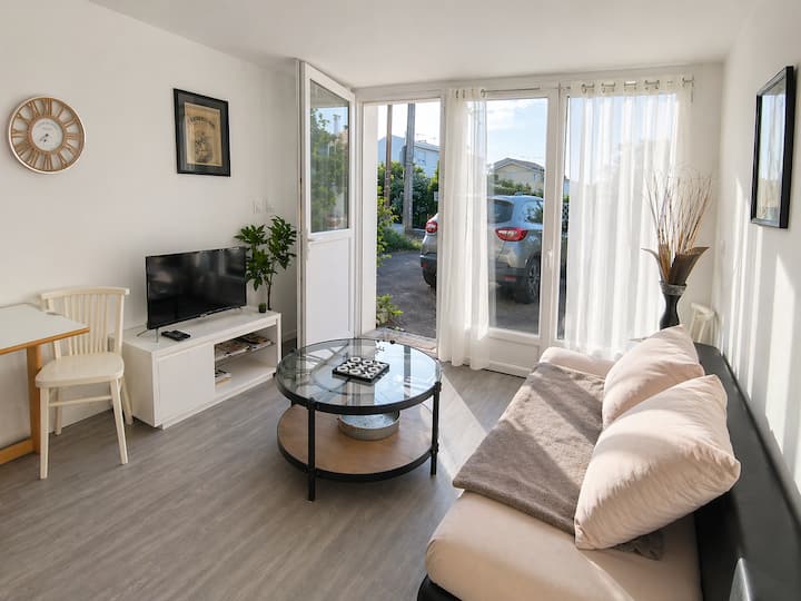 Maison Calme Vers Centre-ville Avec Jardin - Agen