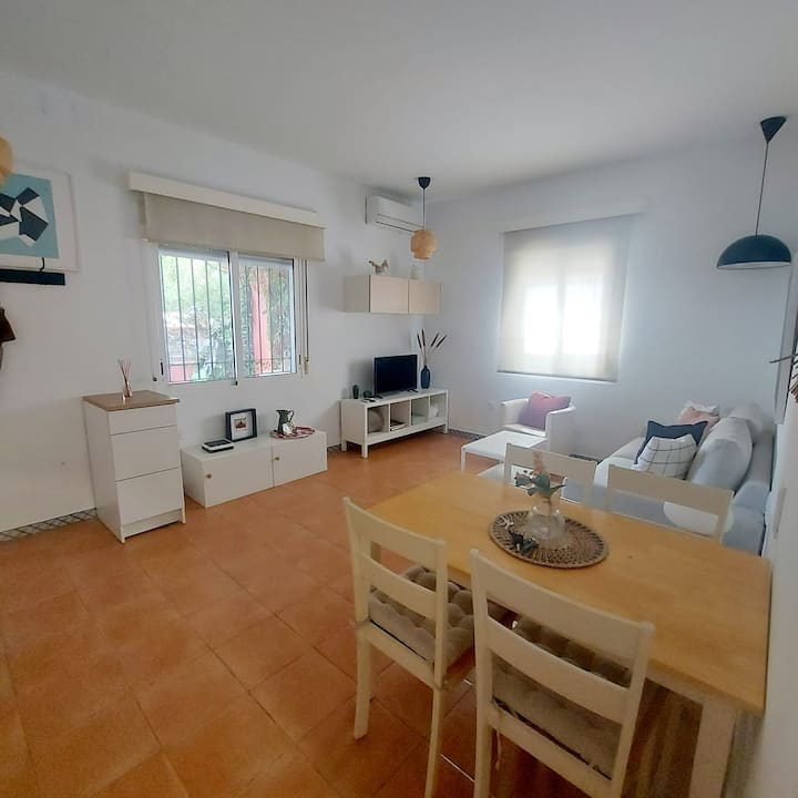 Triana-casa Carmela. 100% Accesible - San Juan de Aznalfarache