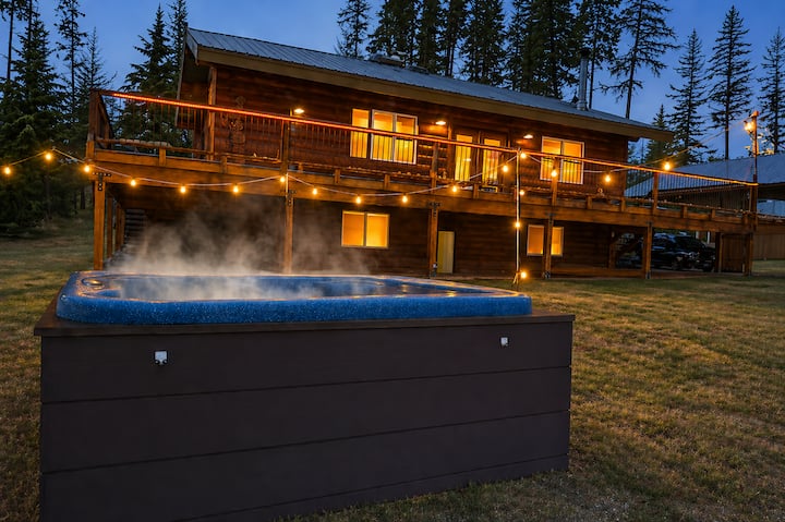Log Cabin: Hot Tub, Sauna, Wet Bar & Mtn Views - Montana
