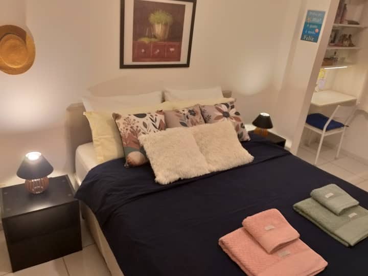 Apto Confortável /
Pé Na Areia De Copacabana - Rio de Janeiro