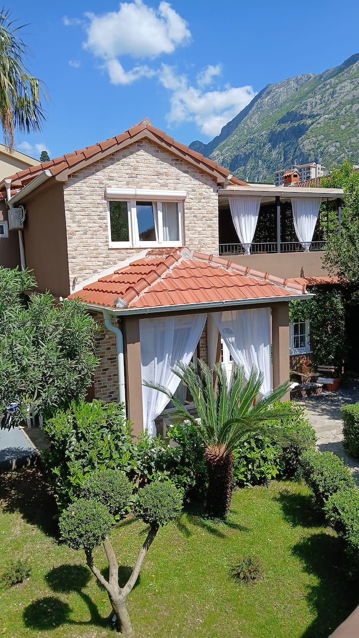 Apartments Bajkovic - Ivana - Kotor