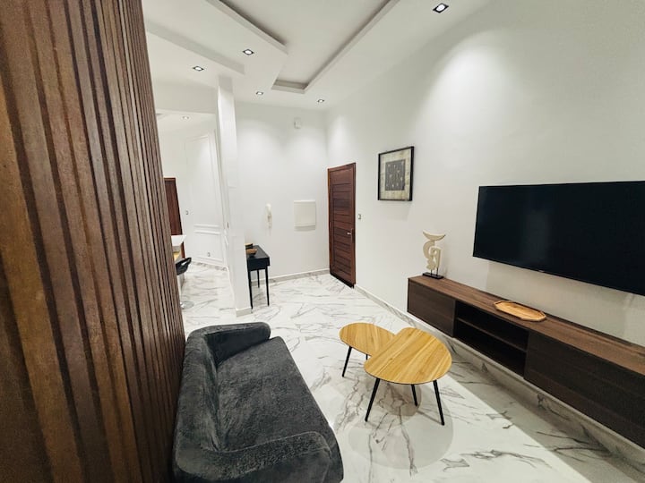 Offre Spéciale Loft Cosy Rdc Wifi Illiimté Hd - Dakar