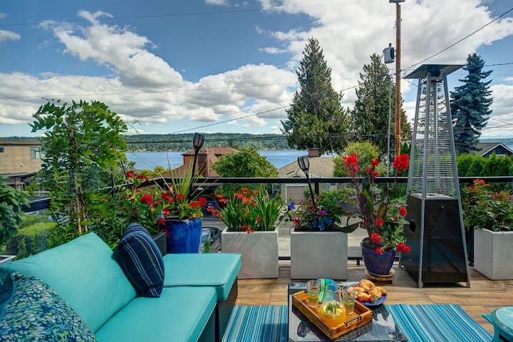 Lakeview Balcony W/ Seating (2br) Matthews Beach - Seattle, WA
