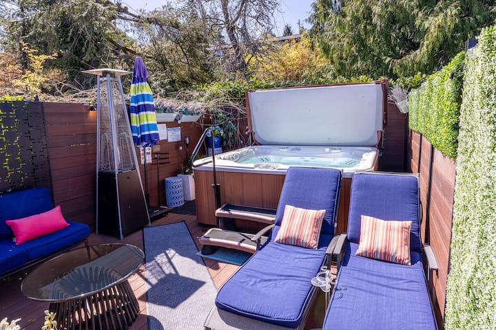 Private Hot Tub, Lakeview 1br Suite For Couples - Kirkland, WA