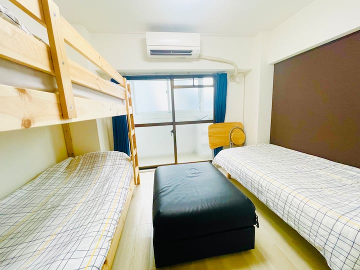 新大阪102 【低価格！】新大阪駅から徒歩2分！1階部屋！サンライズマンション　Guest Room - Itami