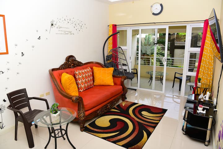 Zino's Upscale Apt. - Kingston