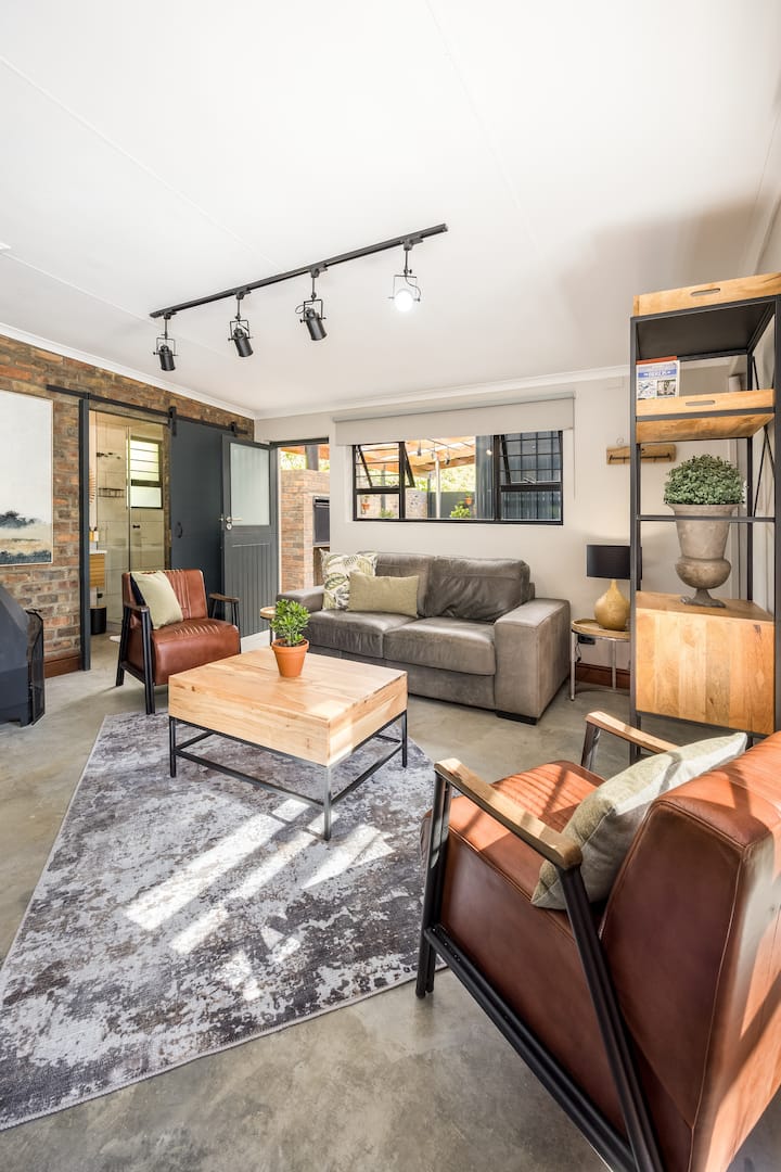 Avemore Time Out With Full Backup Power - Stellenbosch