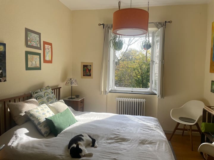 Bedroom In Berlin-charlottenburg - Berlino