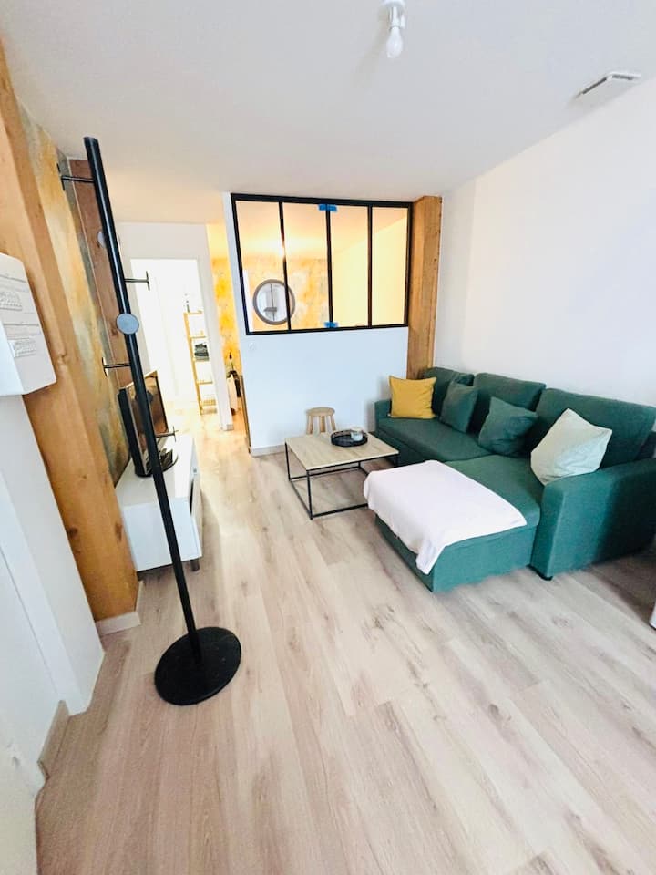 Nid Douillet En Centre Ville Perpignan - Perpignan