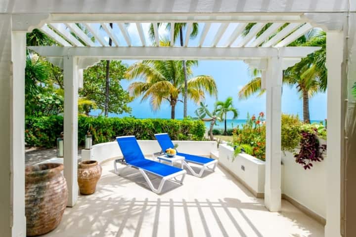 Beachside Condo- Leave Footprints, Take Memories - Antigua and Barbuda