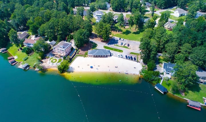 Resort Luxury Exclusive Vacational Rental Home - Villa Rica, GA