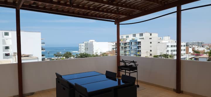 Edificio De Estreno Piscina Privada -San Bartolo - Perú