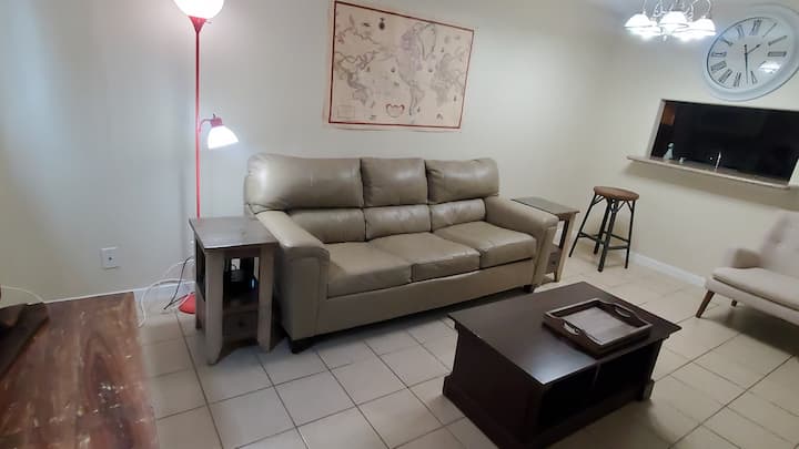 Condo By Utmb, Beaches, And Grocery. - Texas