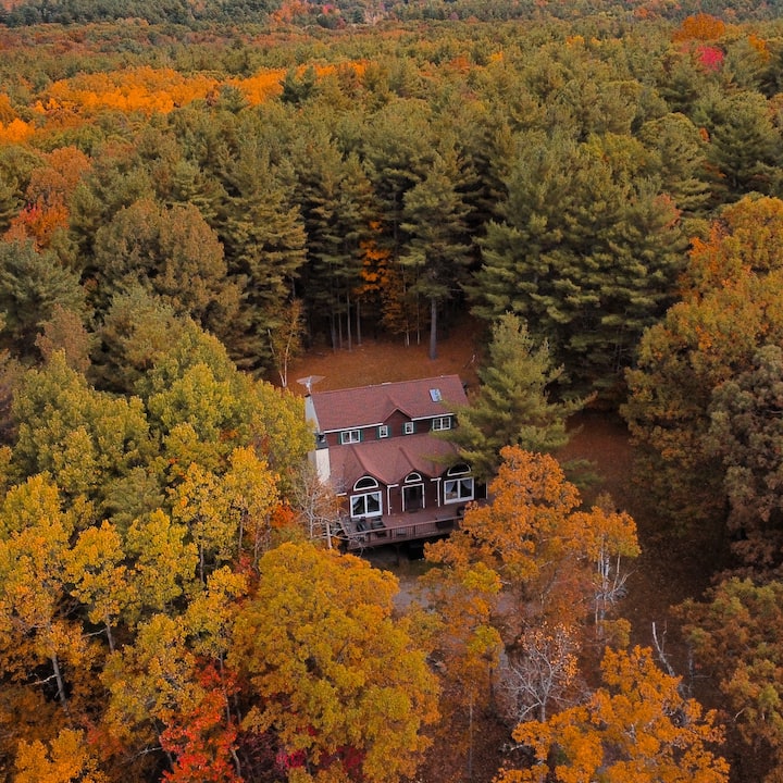 Catskills Escape | Stunning Views & Privacy - 開羅
