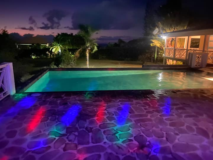 Exceptional : Pool Villa : Made For Families - San Cristóbal y Nieves