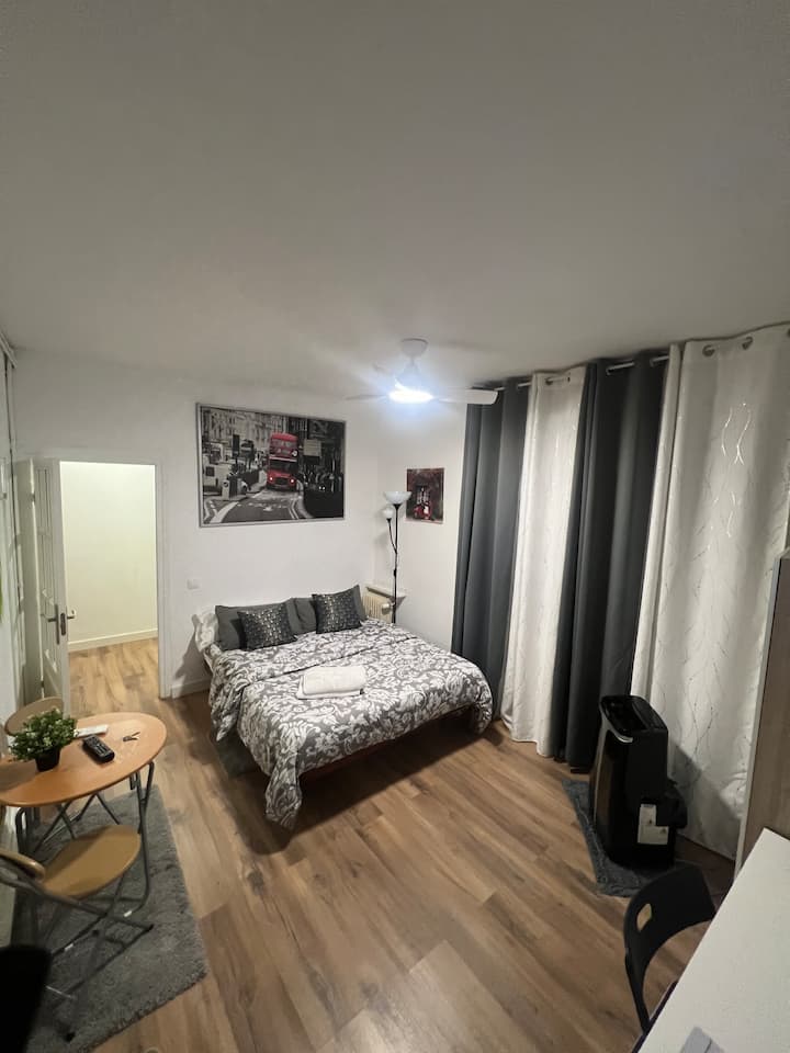 Maravilloso Piso Estudio - Madrid