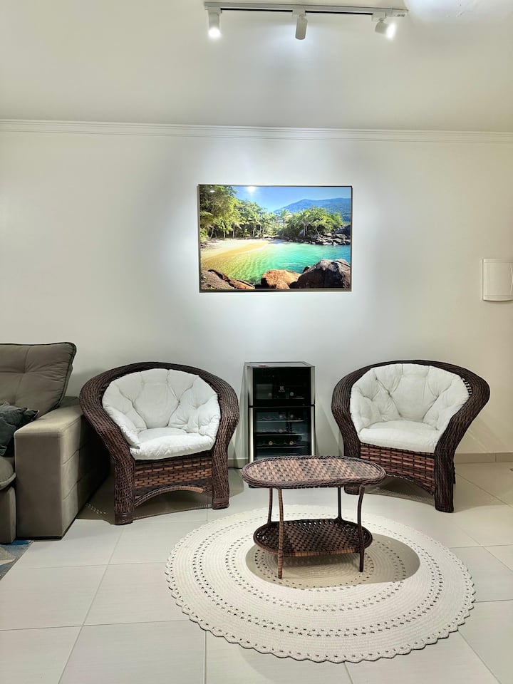 Lindo Apartamento Em Ubatuba - Itaguá - Ubatuba
