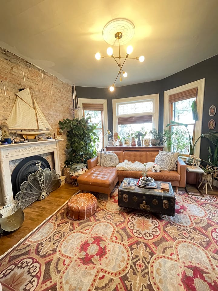 Historic Home 10 Min Walk To Downtown With Hot Tub - Salt Lake City, UT