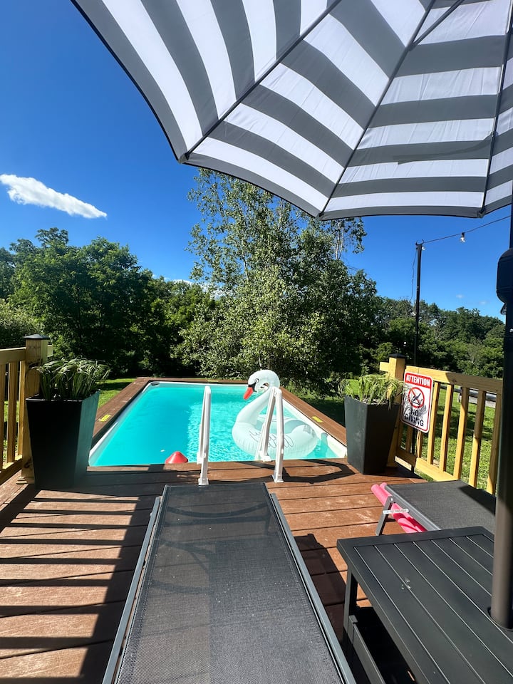 Country Getaway| Hot Tub| Firepit| Mini Golf - 克洪克森