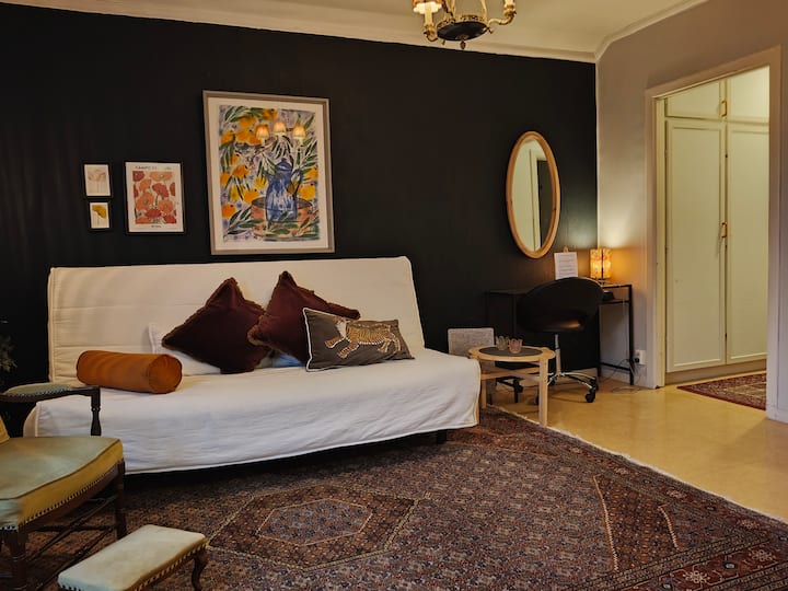 Central Hel Lägenhet - Nära Till Allt - Umeå